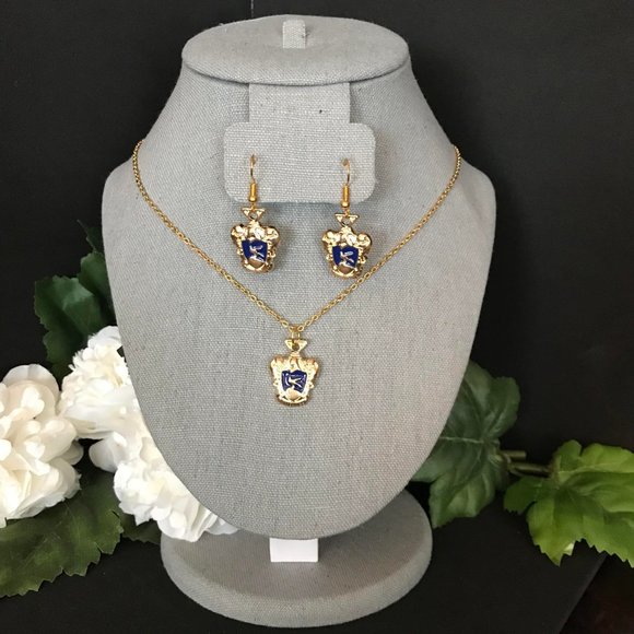 Handmade by Tracy | Jewelry | New Handmade Goldtone Ravenclaw Harry ...
